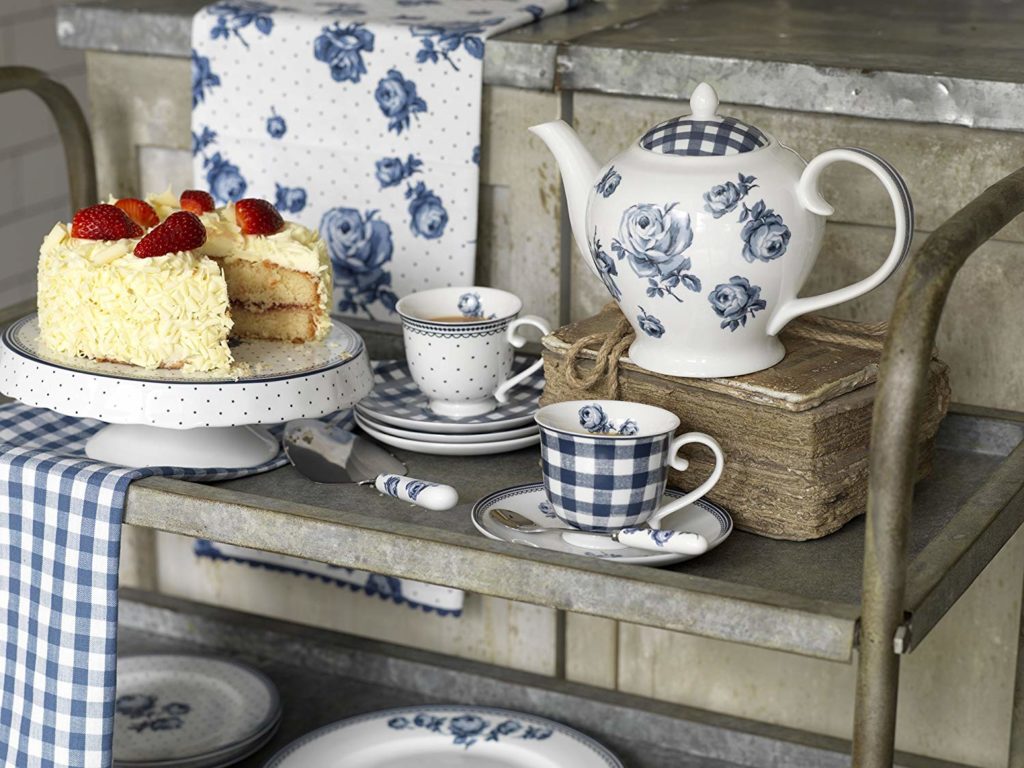 Our Favorite Vintage Style Teacups - How To High Tea