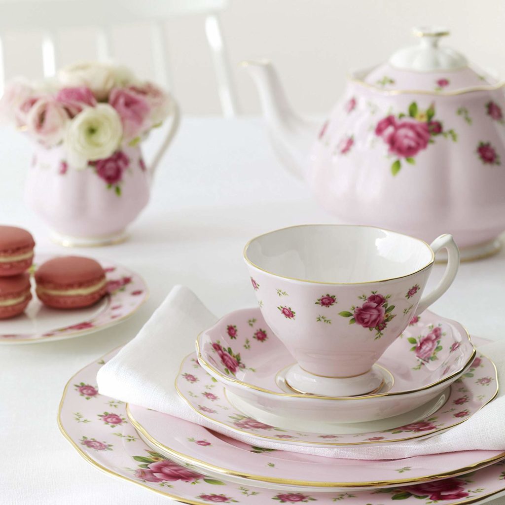 Our Favorite Vintage Style Teacups - How To High Tea